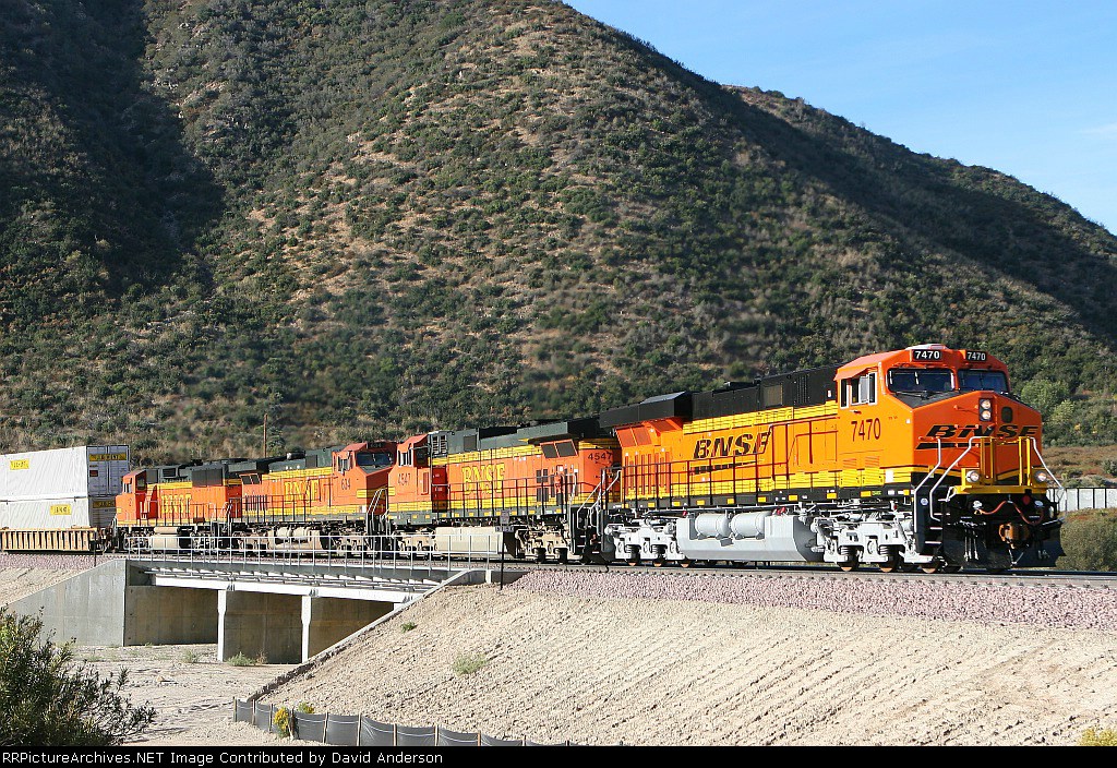 BNSF 7470